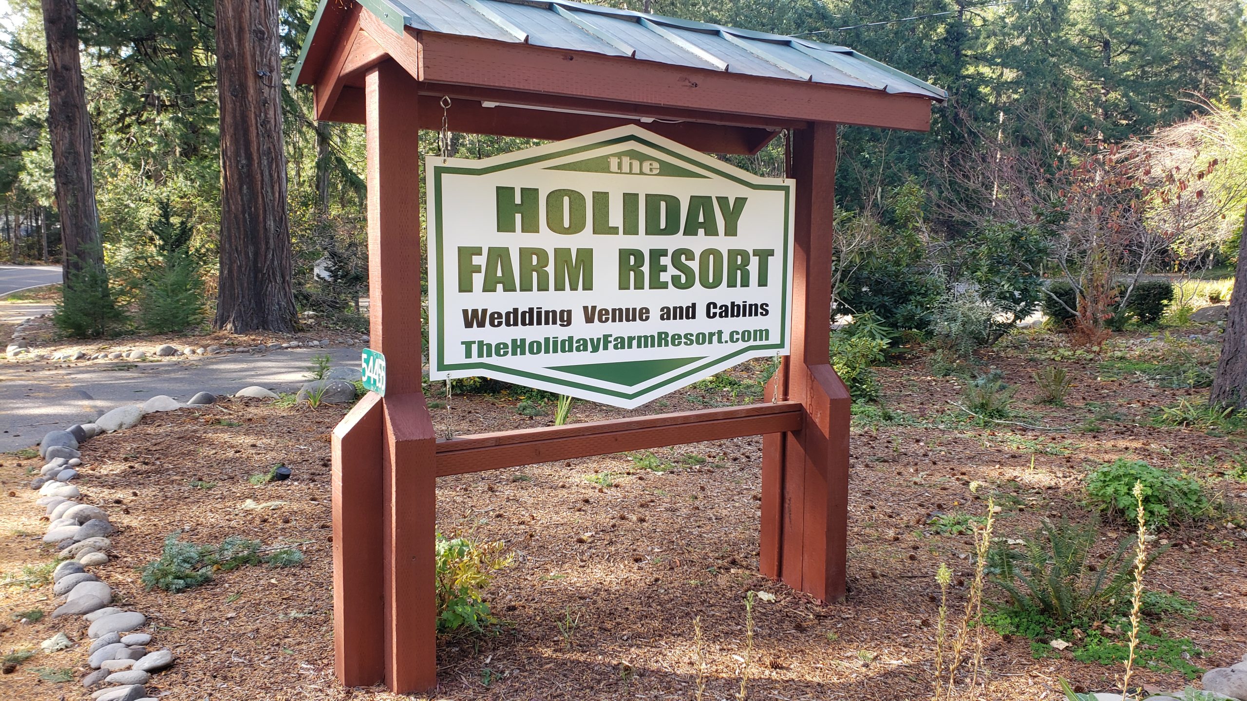 2 - Holiday Farm Resort Wedding Venue